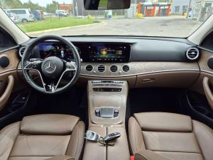 Черный Мерседес E 220 2021 в Паневежис, объемом двигателя 1.95 л и пробегом 380 тыс. км за 20100 €, фото 12 на AUTOMOTO.COM.LV