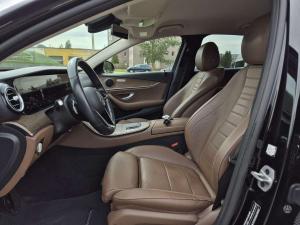 Черный Мерседес E 220 2021 в Паневежис, объемом двигателя 1.95 л и пробегом 380 тыс. км за 20100 €, фото 14 на AUTOMOTO.COM.LV