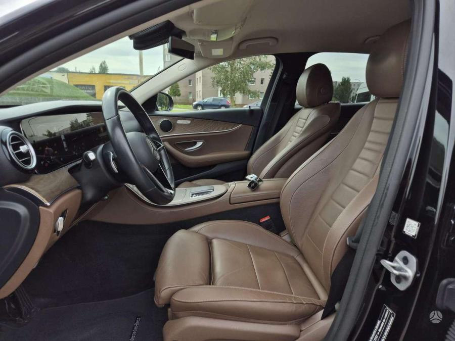 Черный Мерседес E 220 2021 в Паневежис, объемом двигателя 1.95 л и пробегом 380 тыс. км за 20100 €, фото 14 на AUTOMOTO.COM.LV
