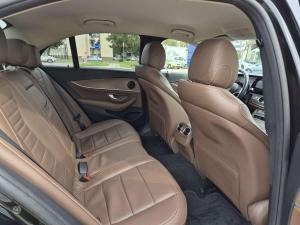 Черный Мерседес E 220 2021 в Паневежис, объемом двигателя 1.95 л и пробегом 380 тыс. км за 20100 €, фото 16 на AUTOMOTO.COM.LV