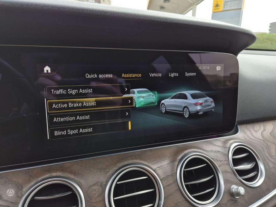Черный Мерседес E 220 2021 в Паневежис, объемом двигателя 1.95 л и пробегом 380 тыс. км за 20100 €, фото 22 на AUTOMOTO.COM.LV