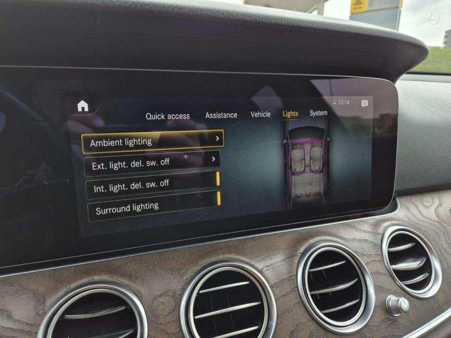 Черный Мерседес E 220 2021 в Паневежис, объемом двигателя 1.95 л и пробегом 380 тыс. км за 20100 €, фото 24 на AUTOMOTO.COM.LV