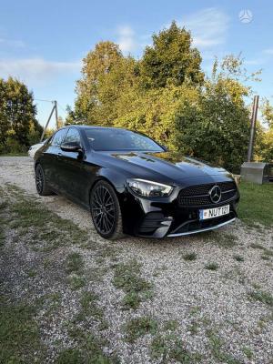 Черный Мерседес E 220 2021 в Кедайняй, объемом двигателя 2.00 л и пробегом 200 тыс. км за 28000 €, фото 4 на AUTOMOTO.COM.LV