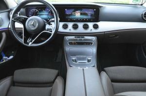 Черный Мерседес E 220 2021 в Вильнюс, объемом двигателя 1.95 л и пробегом 150 тыс. км за 28500 €, фото 12 на AUTOMOTO.COM.LV