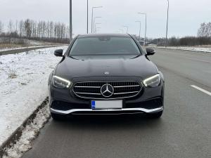 Черный Мерседес E 220 2022 в Шяуляй, объемом двигателя 1.95 л и пробегом 63 тыс. км за 39990 €, фото 7 на AUTOMOTO.COM.LV