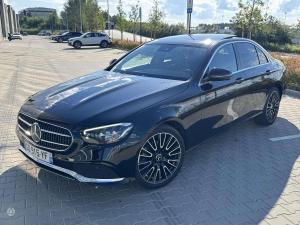Черный Мерседес E 220 2022 в Вильнюс, объемом двигателя 1.95 л и пробегом 295 тыс. км за 20999 €, фото  на AUTOMOTO.COM.LV