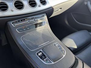 Черный Мерседес E 220 2022 в Вильнюс, объемом двигателя 1.95 л и пробегом 295 тыс. км за 20999 €, фото 16 на AUTOMOTO.COM.LV