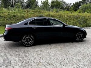 Черный Мерседес E 220 2022 в Вильнюс, объемом двигателя 2.00 л и пробегом 250 тыс. км за 20999 €, фото 5 на AUTOMOTO.COM.LV