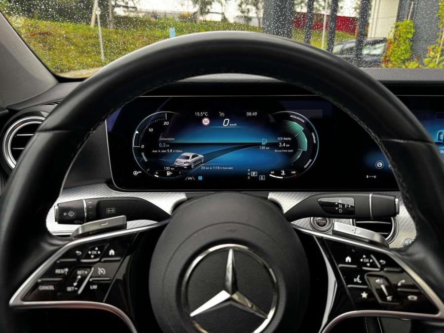 Черный Мерседес E 220 2022 в Вильнюс, объемом двигателя 2.00 л и пробегом 250 тыс. км за 20999 €, фото 17 на AUTOMOTO.COM.LV
