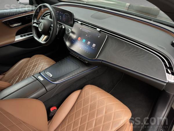 Mercedes-Benz E 220 2023 Rīga vietnē Melns Mercedes-Benz E 220 2023 Rīga, ar dzinēja tilpumu 2.00 L un nobraukumu 38 tūkst. km par 54900 €, foto 6 vietnē AUTOMOTO.COM.LV