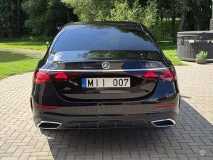 Черный Мерседес E 220 2024 в Электренай, объемом двигателя 1.99 л и пробегом 76 тыс. км за 53000 €, фото 8 на AUTOMOTO.COM.LV