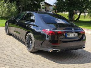 Черный Мерседес E 220 2024 в Электренай, объемом двигателя 1.99 л и пробегом 76 тыс. км за 53000 €, фото 9 на AUTOMOTO.COM.LV