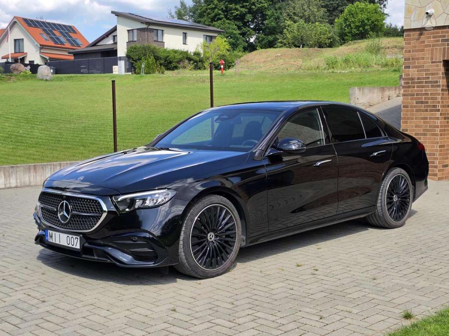 Черный Мерседес E 220 2024 в Электренай, объемом двигателя 1.99 л и пробегом 76 тыс. км за 53000 €, фото 11 на AUTOMOTO.COM.LV