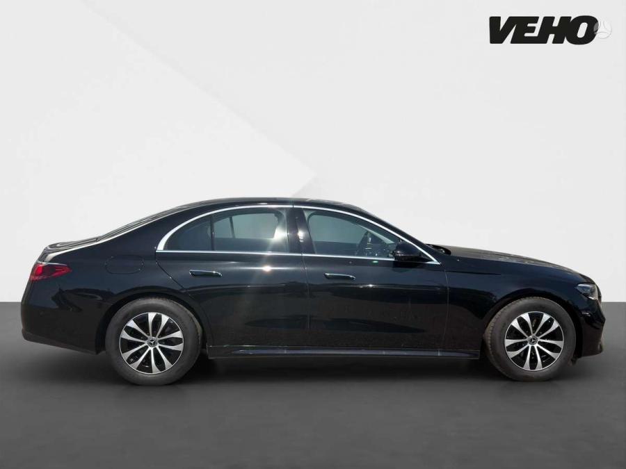 Черный Мерседес E 220 2025 в Вильнюс, объемом двигателя 1.99 л и пробегом 14 тыс. км за 48900 €, фото 7 на AUTOMOTO.COM.LV