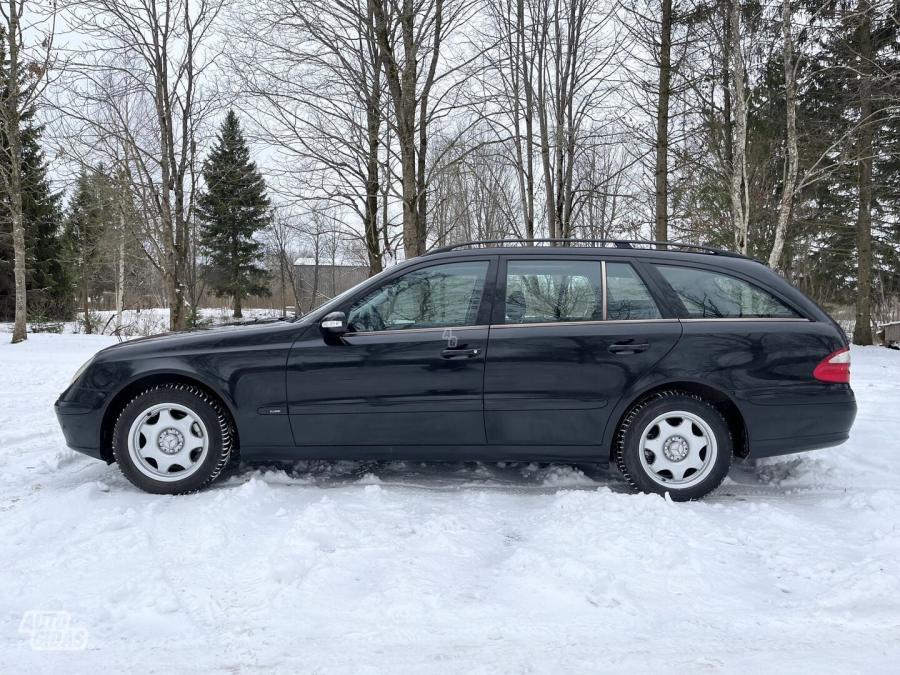 Black Mercedes-Benz E 220 2004 in Siauliai, with an engine capacity of 2.10 L and mileage of 350 thousand km for 2199 €, photo 6 on AUTOMOTO.COM.LV