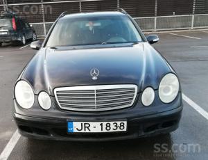 Melns Mercedes-Benz E 220 2004 Rīga, ar dzinēja tilpumu 2.20 L un nobraukumu 302 tūkst. km par 1000 €, foto  vietnē AUTOMOTO.COM.LV