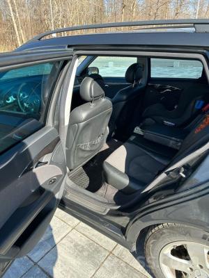 Melns Mercedes-Benz E 220 2004 Liepāja, ar dzinēja tilpumu 2.20 L un nobraukumu 330 tūkst. km par 2000 €, foto 7 vietnē AUTOMOTO.COM.LV