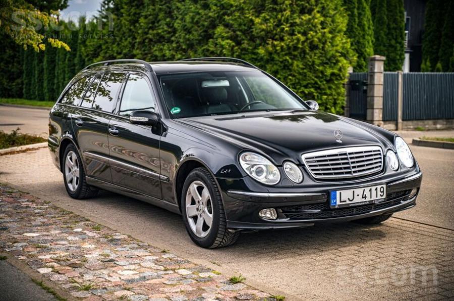 Черный Мерседес E 220 2004 в Рига, объемом двигателя 2.20 л и пробегом 342 тыс. км за 2490 €, фото 4 на AUTOMOTO.COM.LV