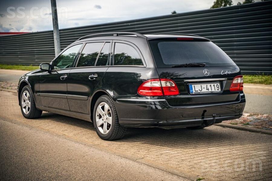 Черный Мерседес E 220 2004 в Рига, объемом двигателя 2.20 л и пробегом 342 тыс. км за 2490 €, фото 7 на AUTOMOTO.COM.LV