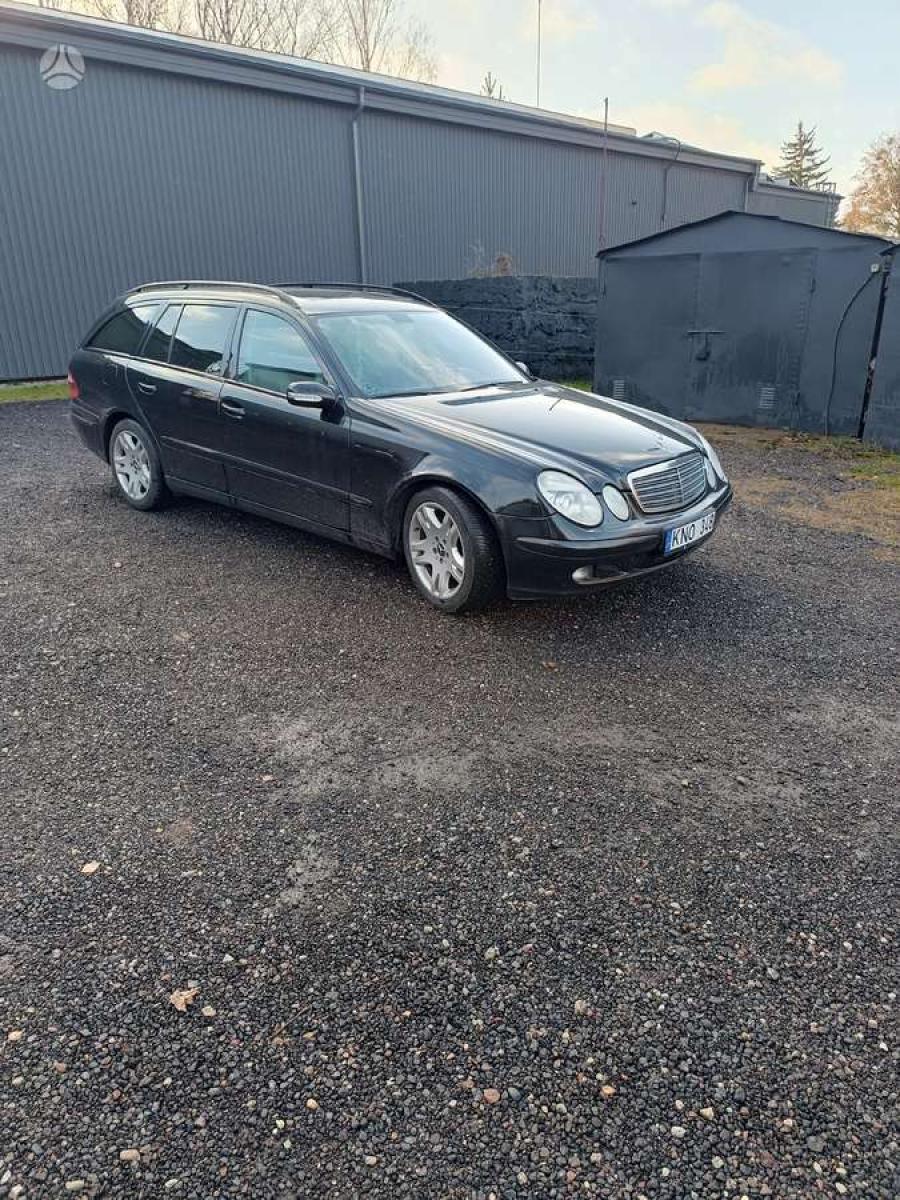 Melns Mercedes-Benz E 220 2005 Prienai, ar dzinēja tilpumu 2.15 L un nobraukumu 486 tūkst. km par 1350 €, foto 5 vietnē AUTOMOTO.COM.LV
