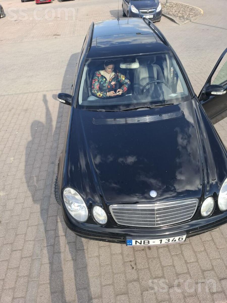 Melns Mercedes-Benz E 220 2005 Rīga, ar dzinēja tilpumu 2.20 L un nobraukumu 425 tūkst. km par 1600 €, foto 5 vietnē AUTOMOTO.COM.LV