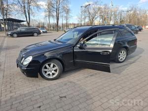 Melns Mercedes-Benz E 220 2005 Rīga, ar dzinēja tilpumu 2.20 L un nobraukumu 425 tūkst. km par 1600 €, foto 7 vietnē AUTOMOTO.COM.LV