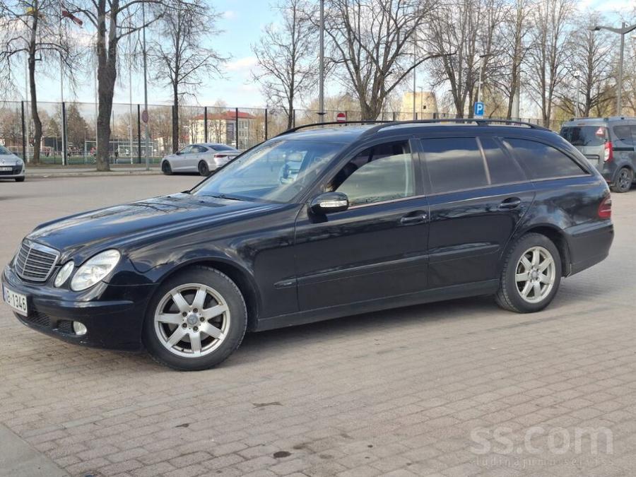 Melns Mercedes-Benz E 220 2005 Rīga, ar dzinēja tilpumu 2.20 L un nobraukumu 425 tūkst. km par 1600 €, foto 10 vietnē AUTOMOTO.COM.LV