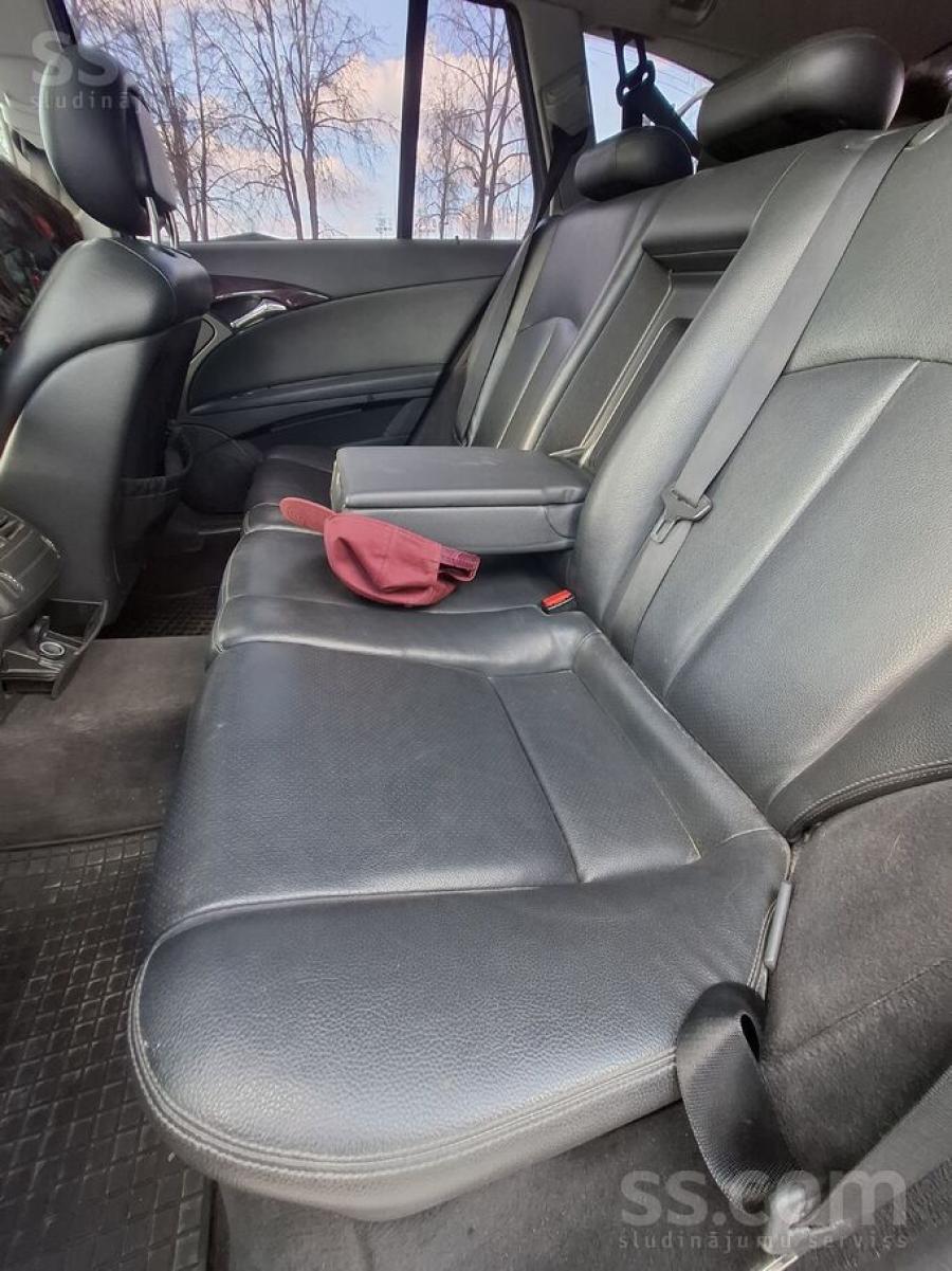 Melns Mercedes-Benz E 220 2005 Rīga, ar dzinēja tilpumu 2.20 L un nobraukumu 425 tūkst. km par 1600 €, foto 14 vietnē AUTOMOTO.COM.LV