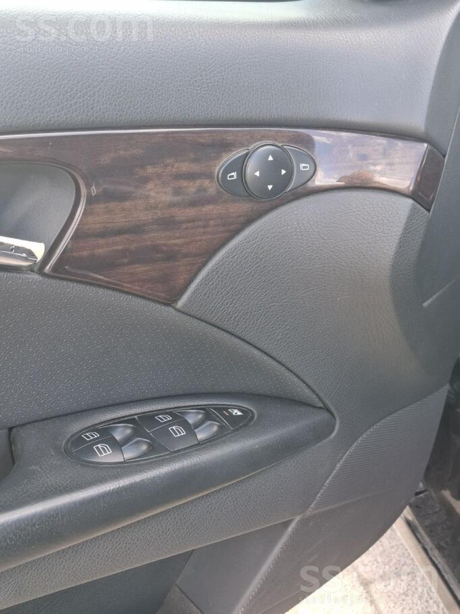 Melns Mercedes-Benz E 220 2005 Rīga, ar dzinēja tilpumu 2.20 L un nobraukumu 425 tūkst. km par 1600 €, foto 19 vietnē AUTOMOTO.COM.LV