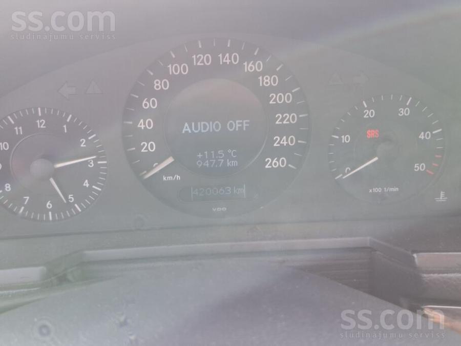 Melns Mercedes-Benz E 220 2005 Rīga, ar dzinēja tilpumu 2.20 L un nobraukumu 425 tūkst. km par 1600 €, foto 20 vietnē AUTOMOTO.COM.LV