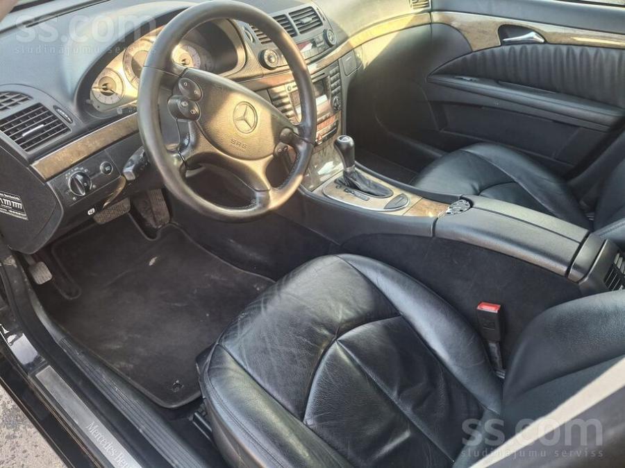 Черный Мерседес E 220 2006 в Даугавпилс, объемом двигателя 2.20 л и пробегом 285 тыс. км за 3500 €, фото 5 на AUTOMOTO.COM.LV