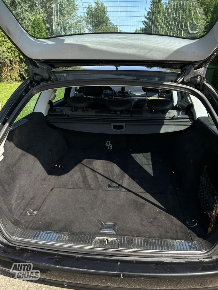 Melns Mercedes-Benz E 220 2006 Kupiškis, ar dzinēja tilpumu 2.10 L un nobraukumu 317 tūkst. km par 3100 €, foto 15 vietnē AUTOMOTO.COM.LV
