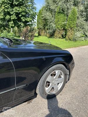 Melns Mercedes-Benz E 220 2006 Kupiškis, ar dzinēja tilpumu 2.10 L un nobraukumu 317 tūkst. km par 3100 €, foto 17 vietnē AUTOMOTO.COM.LV