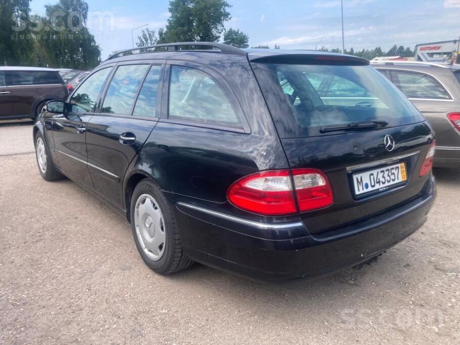 Черный Мерседес E 220 2006 в Рига, объемом двигателя 2.20 л и пробегом 363 тыс. км за 1800 €, фото 6 на AUTOMOTO.COM.LV