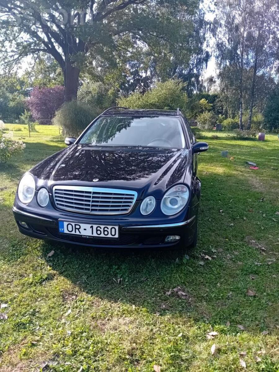 Black Mercedes-Benz E 220 2006 in Jelgava, with an engine capacity of 2.20 L and mileage of 360 thousand km for 2700 €, photo 1 on AUTOMOTO.COM.LV