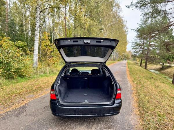 Black Mercedes-Benz E 220 2006 in Jelgava, with an engine capacity of 2.20 L and mileage of 472 thousand km for 3550 €, photo 6 on AUTOMOTO.COM.LV