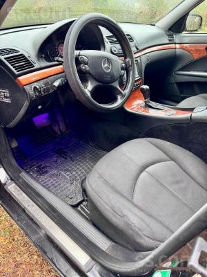 Черный Мерседес E 220 2006 в Елгава, объемом двигателя 2.20 л и пробегом 472 тыс. км за 3550 €, фото 13 на AUTOMOTO.COM.LV
