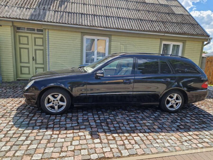 Черный Мерседес E 220 2007 в Екабпилс, объемом двигателя 2.20 л и пробегом 344 тыс. км за 2800 €, фото 3 на AUTOMOTO.COM.LV