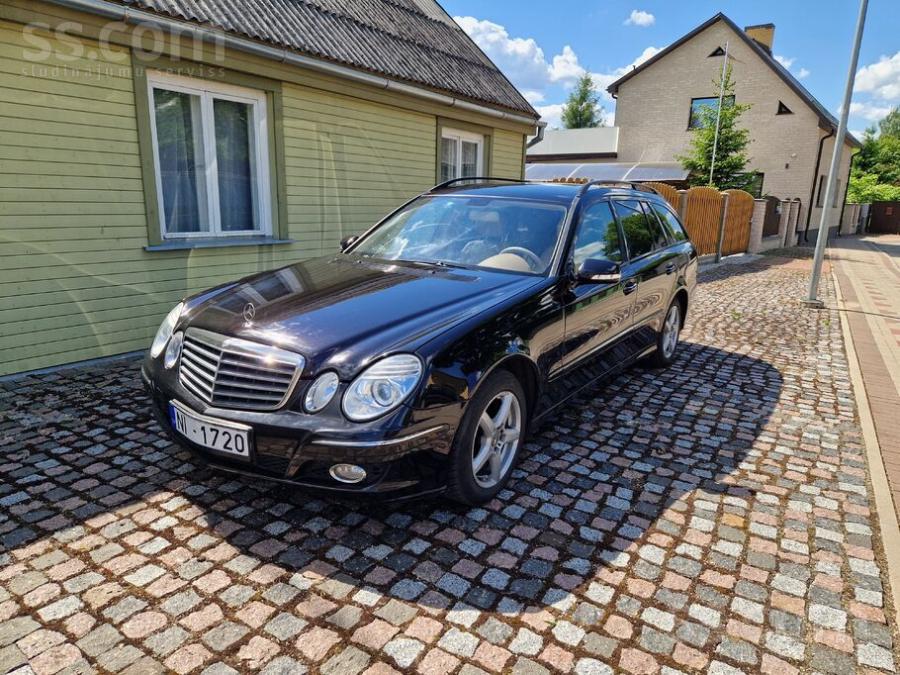 Melns Mercedes-Benz E 220 2007 Jēkabpils, ar dzinēja tilpumu 2.20 L un nobraukumu 344 tūkst. km par 3100 €, foto 1 vietnē AUTOMOTO.COM.LV