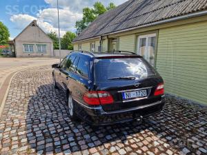 Melns Mercedes-Benz E 220 2007 Jēkabpils, ar dzinēja tilpumu 2.20 L un nobraukumu 344 tūkst. km par 3100 €, foto 3 vietnē AUTOMOTO.COM.LV