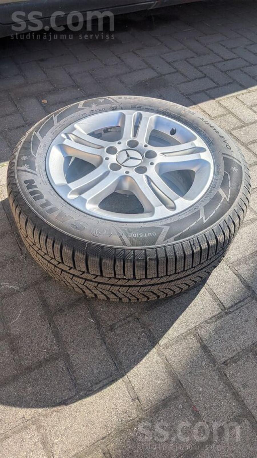 Melns Mercedes-Benz E 220 2007 Liepāja, ar dzinēja tilpumu 2.20 L un nobraukumu 287 tūkst. km par 4995 €, foto 14 vietnē AUTOMOTO.COM.LV