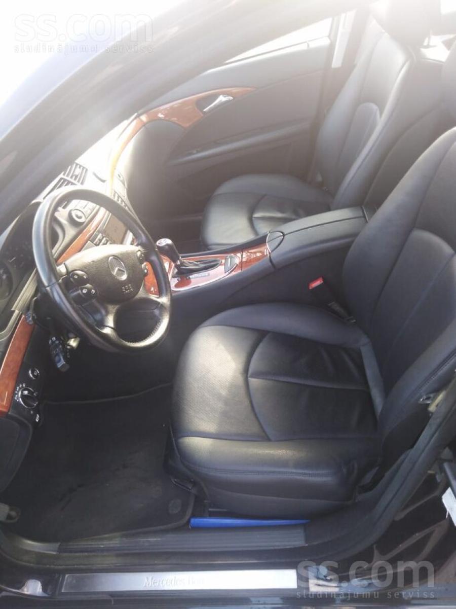 Black Mercedes-Benz E 220 2007 in Riga, with an engine capacity of 2.20 L and mileage of 420 thousand km for 3250 €, photo 5 on AUTOMOTO.COM.LV