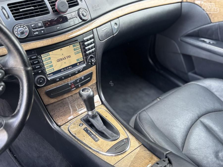 Melns Mercedes-Benz E 220 2008 Kauņa, ar dzinēja tilpumu 2.10 L un nobraukumu 500 tūkst. km par 1850 €, foto 15 vietnē AUTOMOTO.COM.LV