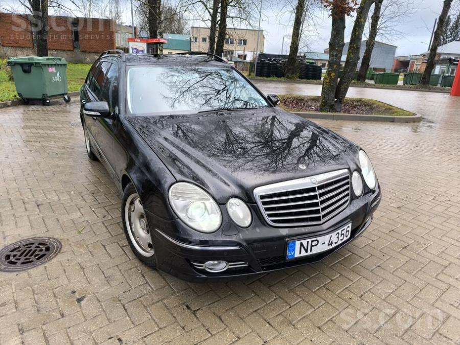 Черный Мерседес E 220 2008 в Рига, объемом двигателя 2.20 л и пробегом 373 тыс. км за 2999 €, фото 3 на AUTOMOTO.COM.LV