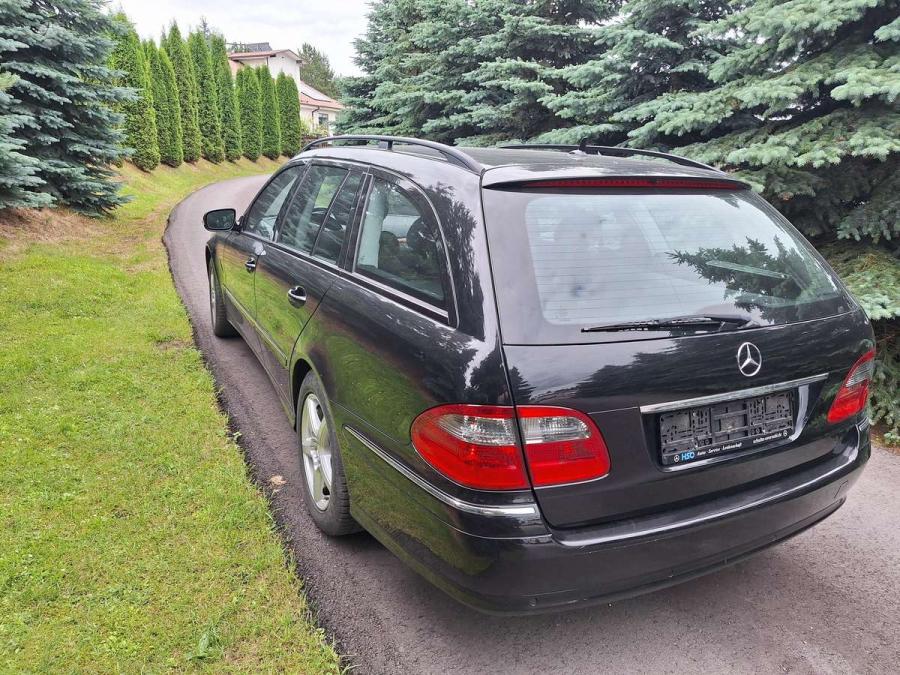 Черный Мерседес E 220 2008 в Утена, объемом двигателя 2.15 л и пробегом 307 тыс. км за 3750 €, фото 5 на AUTOMOTO.COM.LV