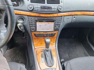 Черный Мерседес E 220 2008 в Утена, объемом двигателя 2.15 л и пробегом 307 тыс. км за 3750 €, фото 12 на AUTOMOTO.COM.LV
