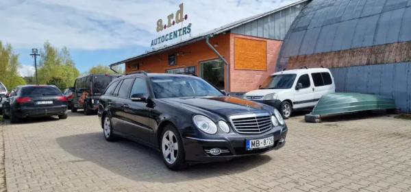 Черный Мерседес E 220 2008 в Валмиера, объемом двигателя 2.20 л и пробегом 479 тыс. км за 1500 €, фото 1 на AUTOMOTO.COM.LV