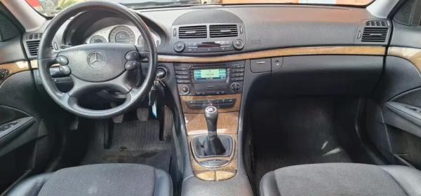 Черный Мерседес E 220 2008 в Валмиера, объемом двигателя 2.20 л и пробегом 479 тыс. км за 1500 €, фото 7 на AUTOMOTO.COM.LV