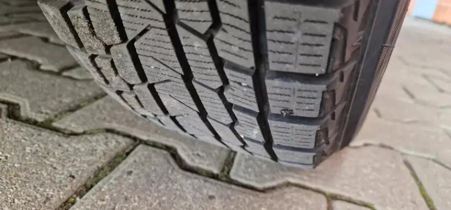 Melns Mercedes-Benz E 220 2008 Valmiera, ar dzinēja tilpumu 2.20 L un nobraukumu 479 tūkst. km par 1500 €, foto 12 vietnē AUTOMOTO.COM.LV