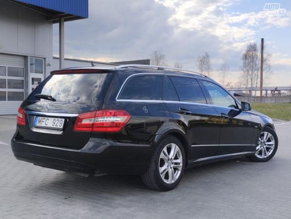 Melns Mercedes-Benz E 220 2010 Šilutė, ar dzinēja tilpumu 2.20 L un nobraukumu 371 tūkst. km par 5899 €, foto 2 vietnē AUTOMOTO.COM.LV
